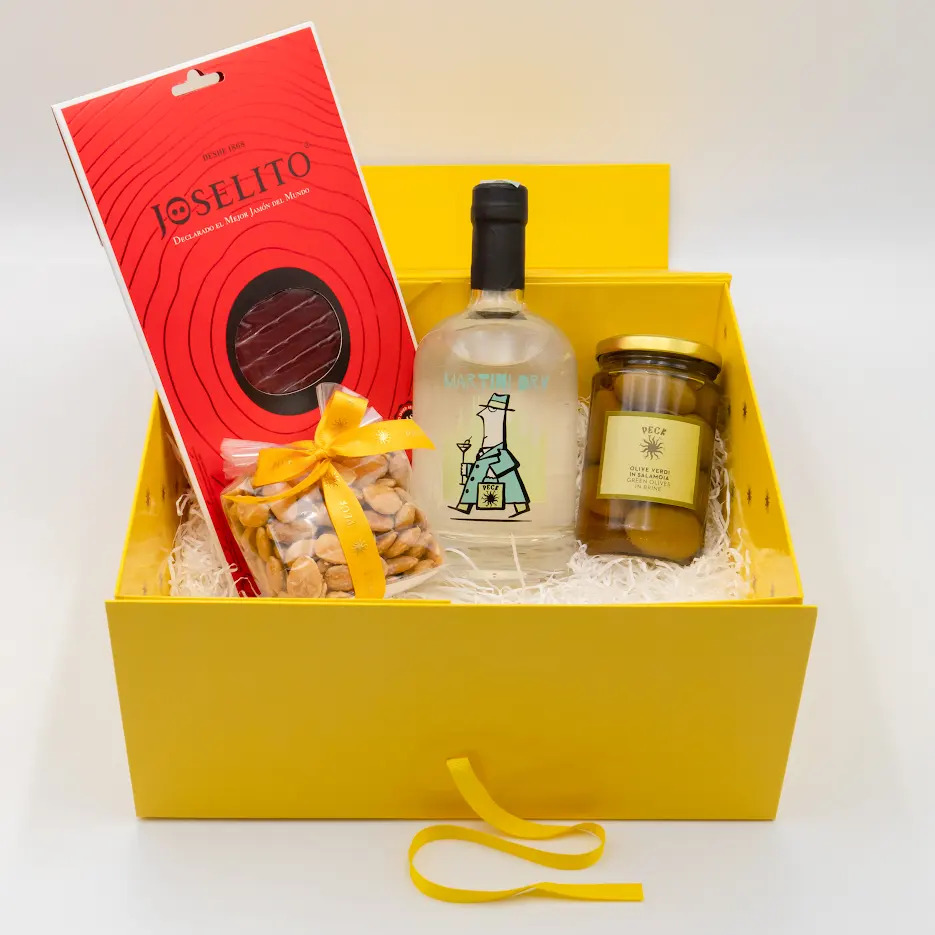 Box Aperitivo - Martini Dry di Peck | Online su Cosaporto