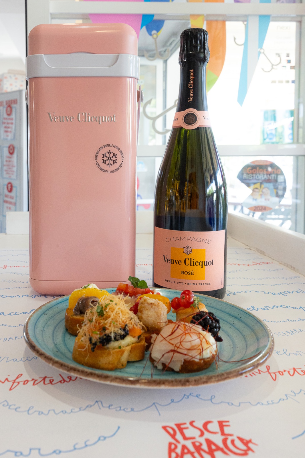 Veuve Clicquot Rose' con tapas miste - Pesce Baracca - su Cosaporto